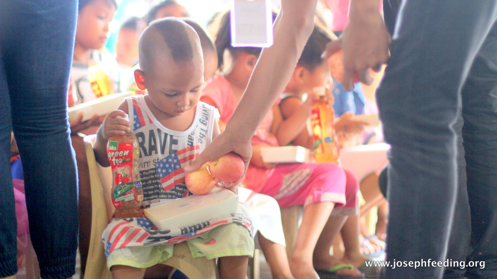 Feeding: Baseco Compound, Port Area Manila