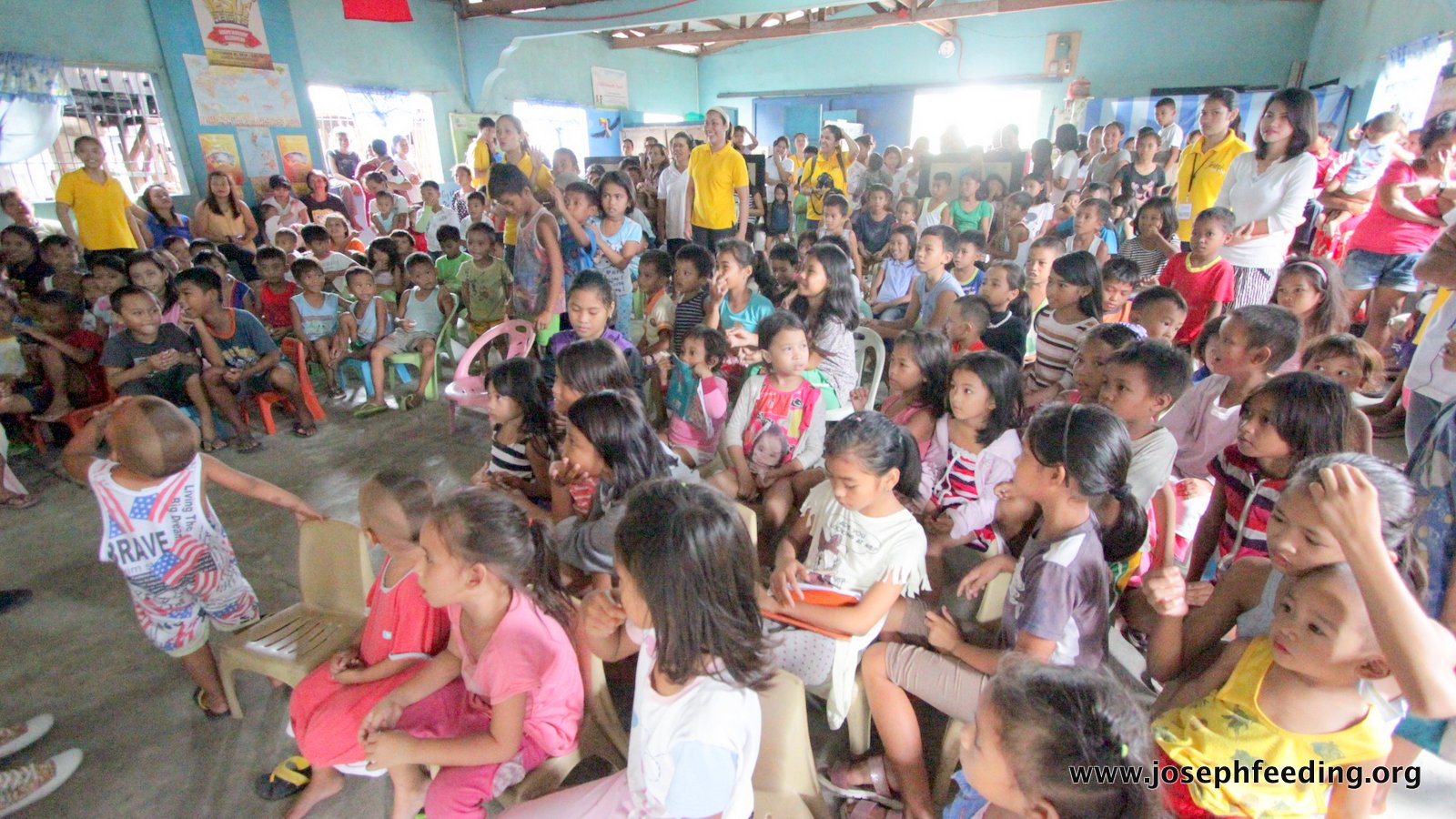 Feeding: Baseco Compound, Port Area Manila